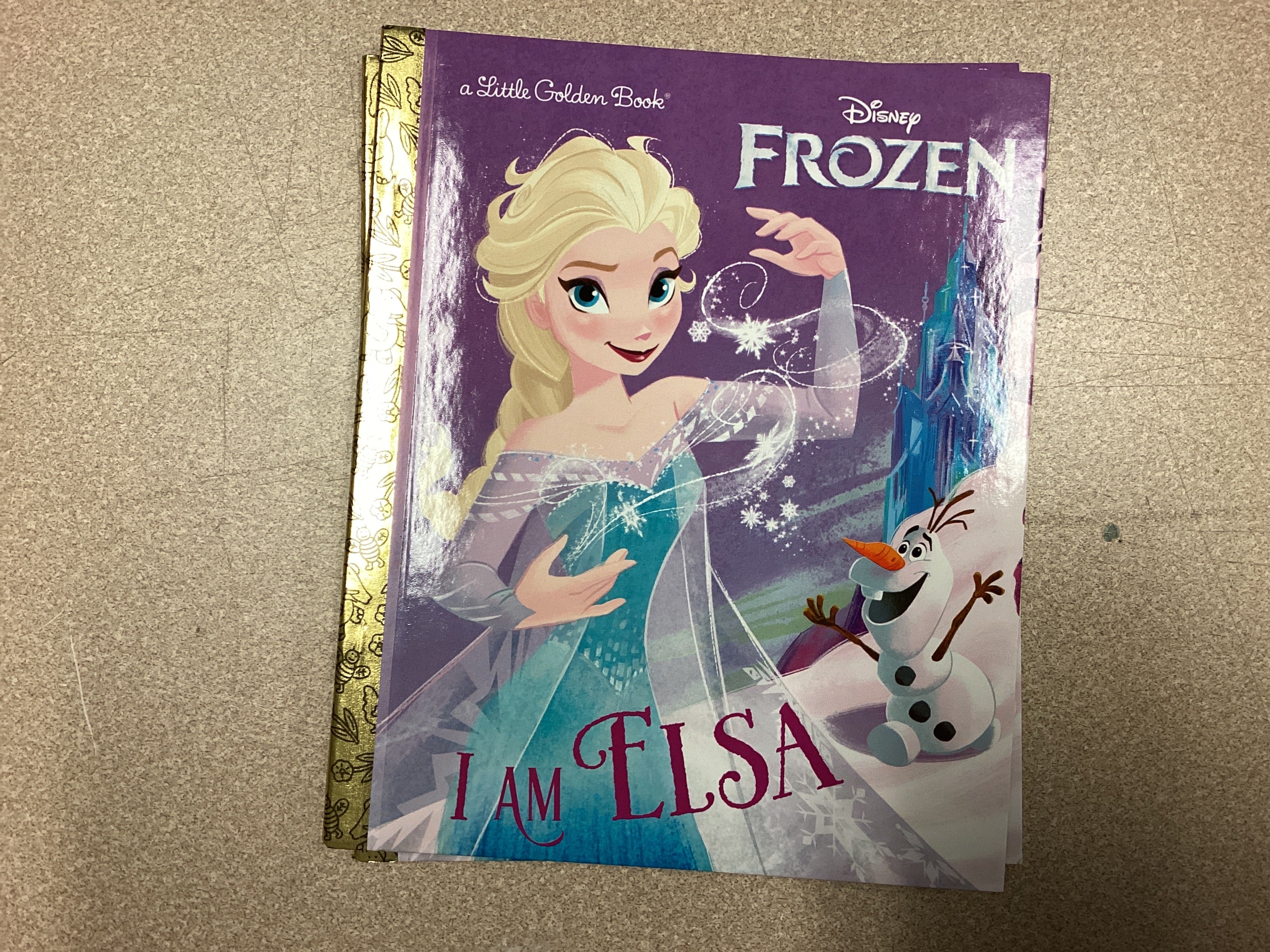 I Am Elsa: Little Golden Book